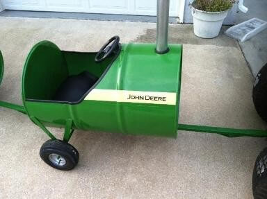 Richmond - John Deere Barrel Train